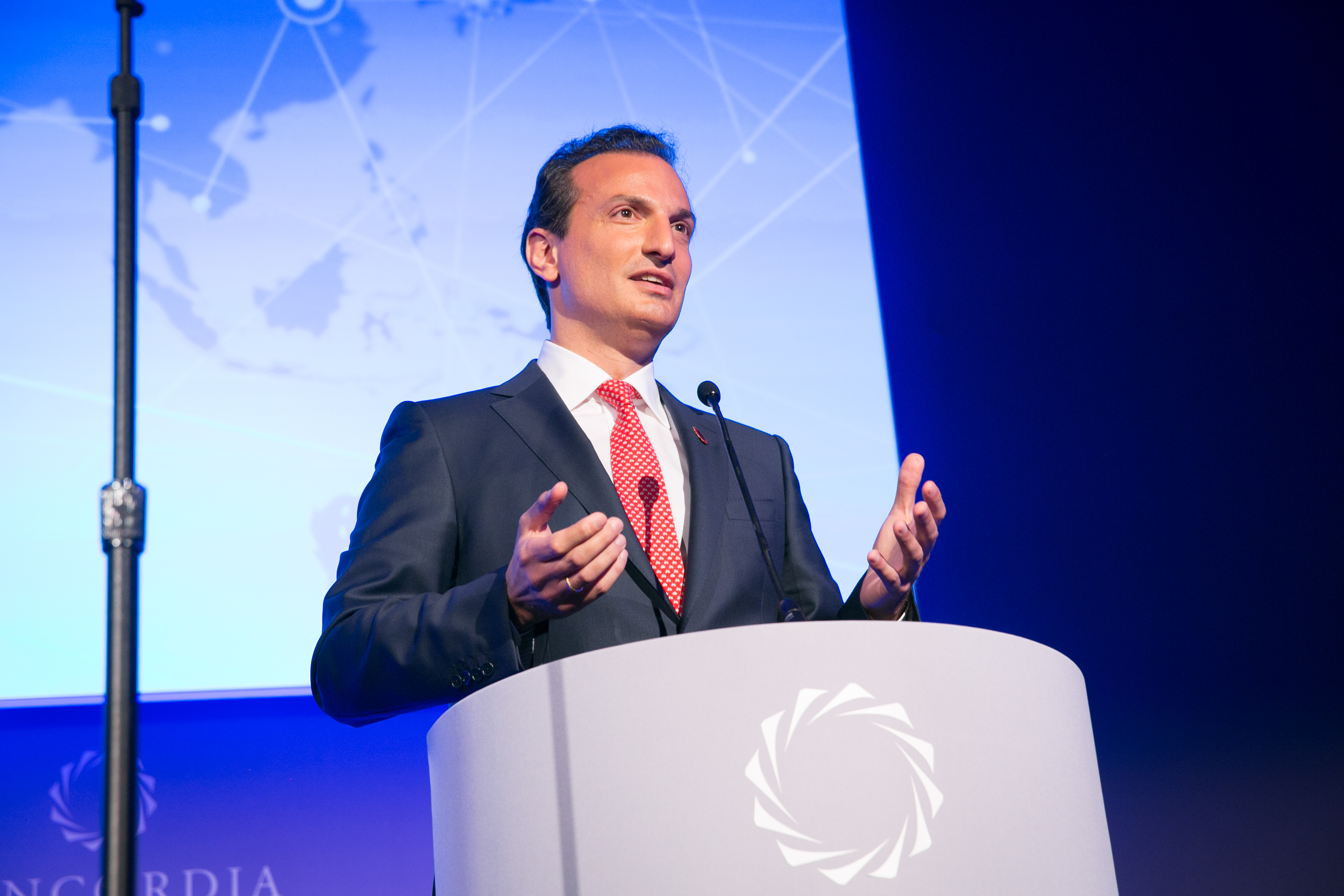 George Logothetis: “Let us not believe in something, let us believe in ...